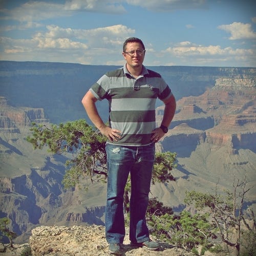 Matthew Keith – Medium
