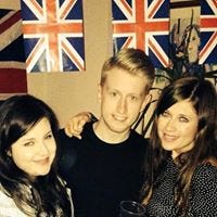 Alex Hyndman – Medium