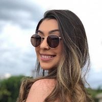 Isabela Fernanda – Medium