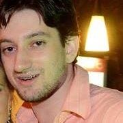 Felipe Mello – Medium