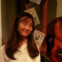 Nari Lee – Medium