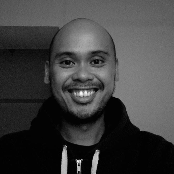 Earl R. Lapus – Medium