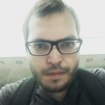 Israel Alfaro – Medium