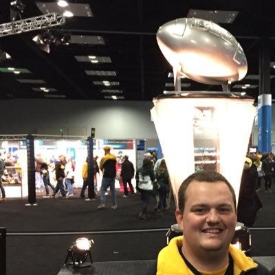 Kyle Reeve – Medium