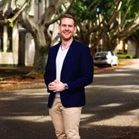 Declan Edwards – Medium