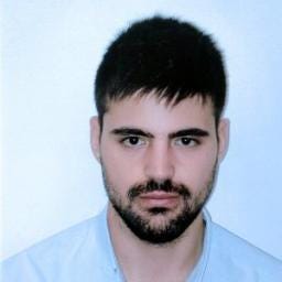 Tiago Filipe Dias – Medium