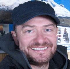 Simon Dodd – Medium