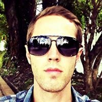 Harry Bloom – Medium