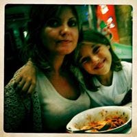 Pinar Taylan – Medium