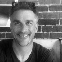 Eric Burns – Medium