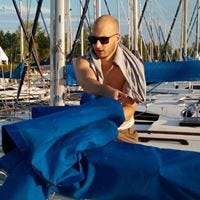 Daniel Winkler – Medium