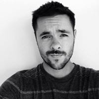 Tom Rocha – Medium