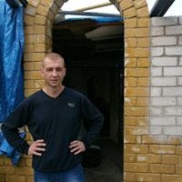 Andrey Malogorsky – Medium