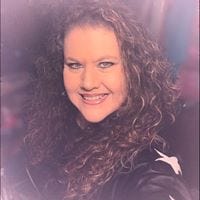 Lana Hall – Medium