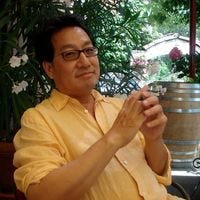 Robert Lum – Medium