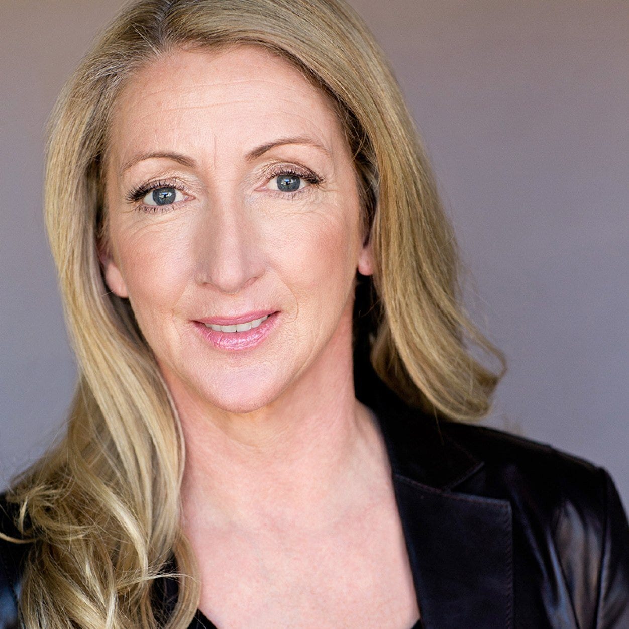 susan McConnell – Medium