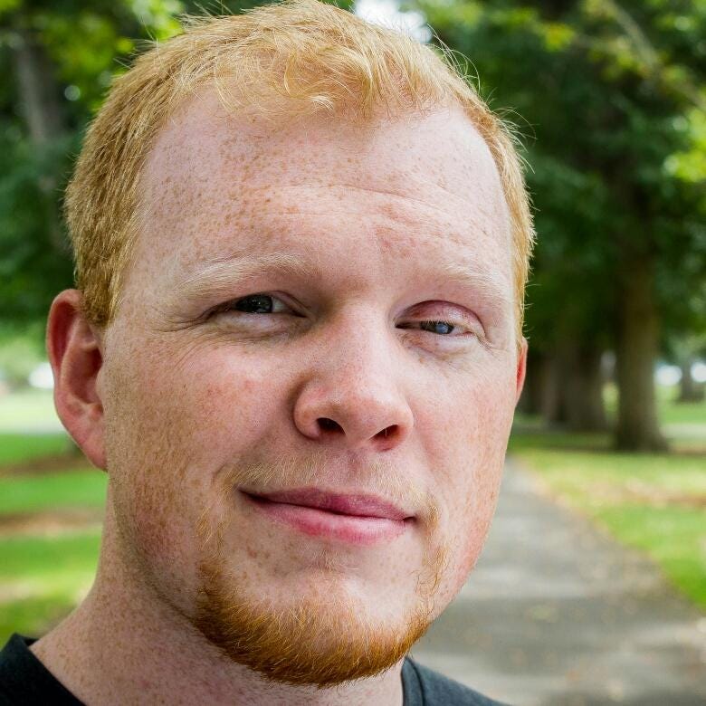 Jesse Roberts – Medium