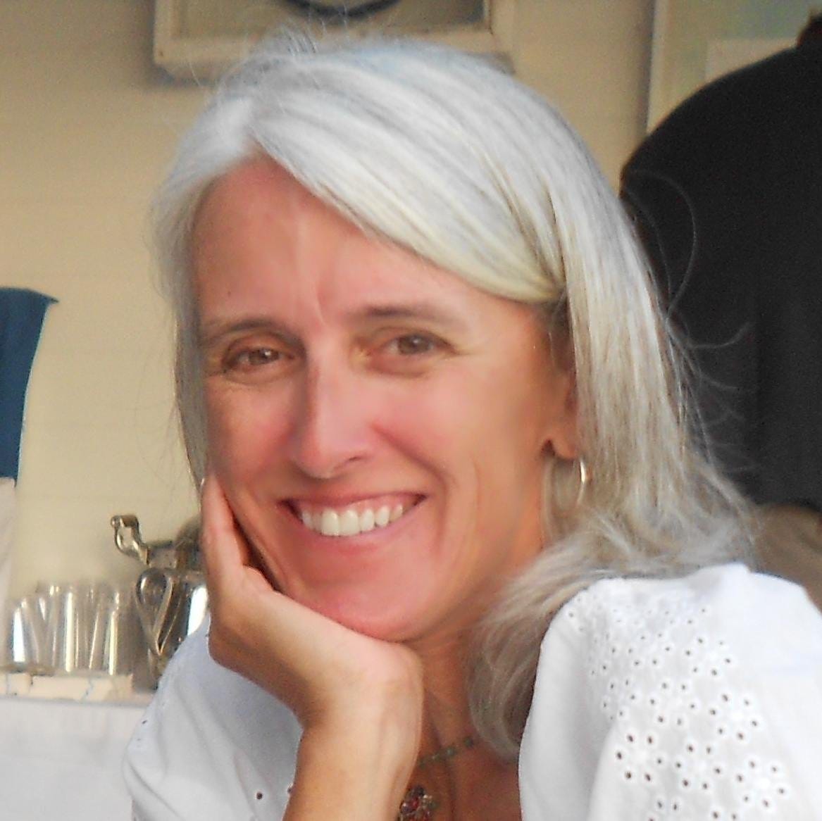 Electa Sevier – Medium