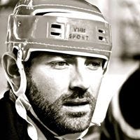 Phillip Frederik Binau – Medium