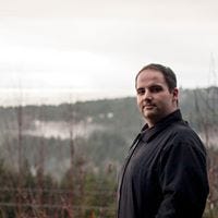 Chad Embree – Medium