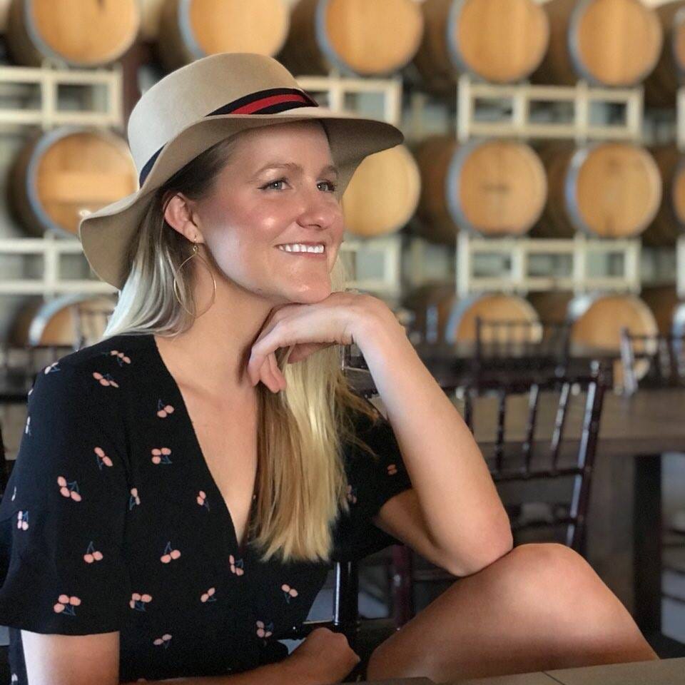 Kelsey McCahon – Medium