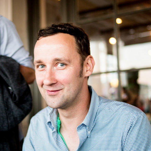 Markus Spiering – Medium