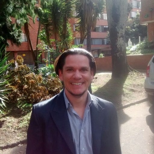 Guillermo A Tirado R – Medium