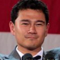 Josh Burstein – Medium