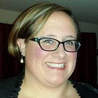 Laura Tuininga – Medium