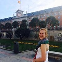 Claire Grover – Medium