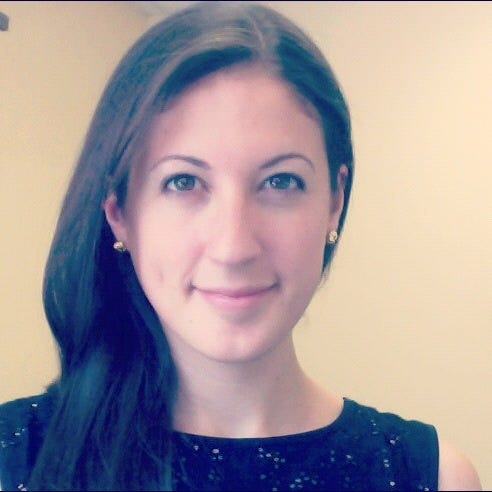 About – Ashley Schelling – Medium