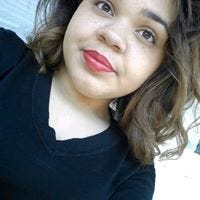 Liz Marie Brito – Medium