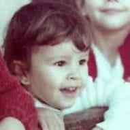 Isabela Maria Gomez de Menezes – Medium