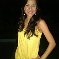 Jessica Beatriz Almeida – Medium