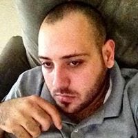 Fozi Amsiss – Medium