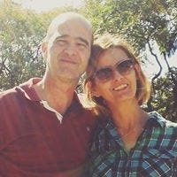 Carlos Hauser Junior – Medium