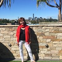 Emma Daines – Medium
