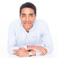 Tony Renucci – Medium