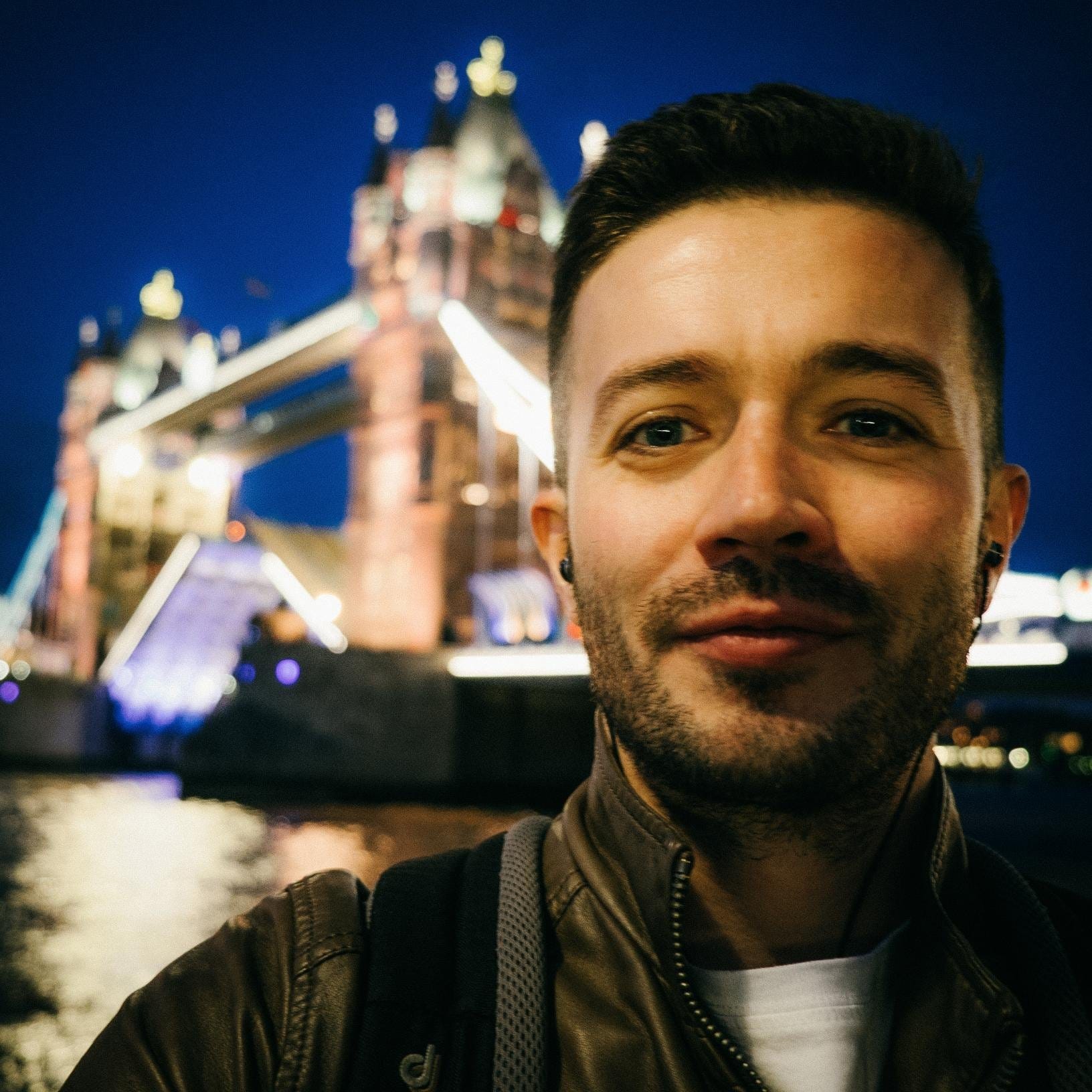 Chris Beaumont – Medium