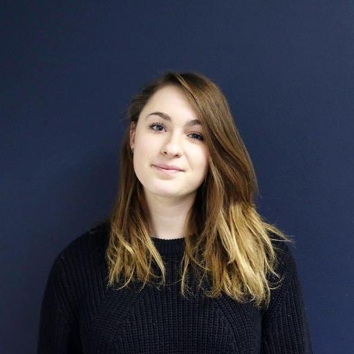 Ella Thompson – Medium