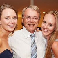 Kelly Sargent – Medium