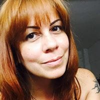 Fabiana Véras – Medium
