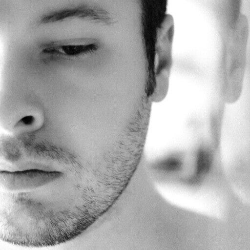 Andē Freels – Medium