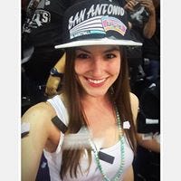 About – Victoria Huffines – Medium