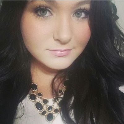 Kelcey Caulder – Medium