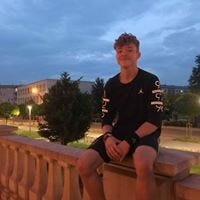 Mateusz Pawlus – Medium