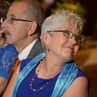 Beth Johnson – Medium