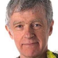 Peter Macfadyen – Medium