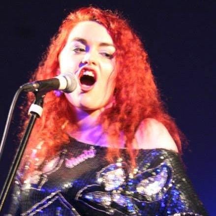 Ruby Noir – Medium