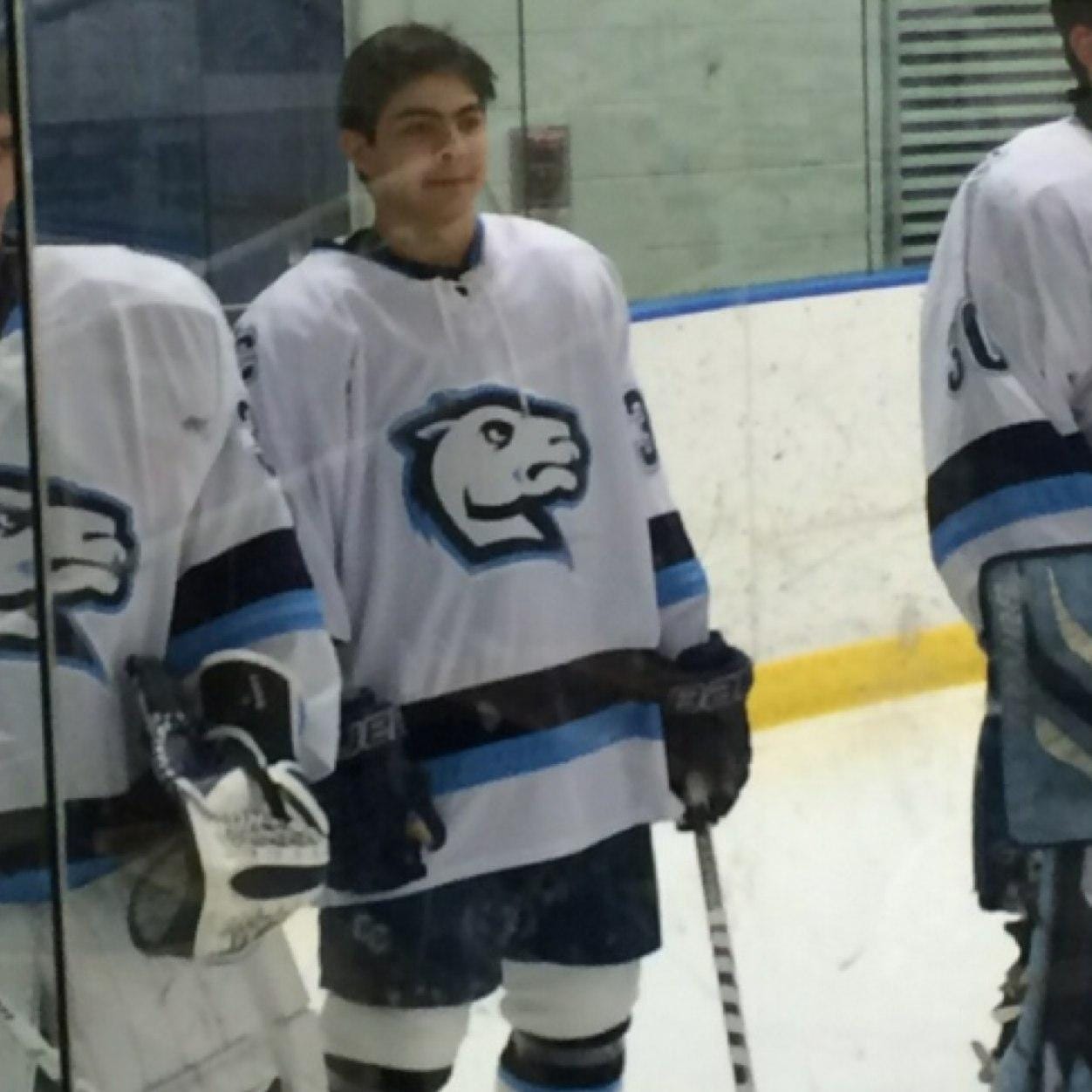 Ryan Glantz – Medium